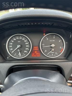 Grey BMW X5 2009 in Riga, with an engine capacity of 2.90 L and mileage of 402 thousand km for 7200 €, photo 19 on AUTOMOTO.COM.LV