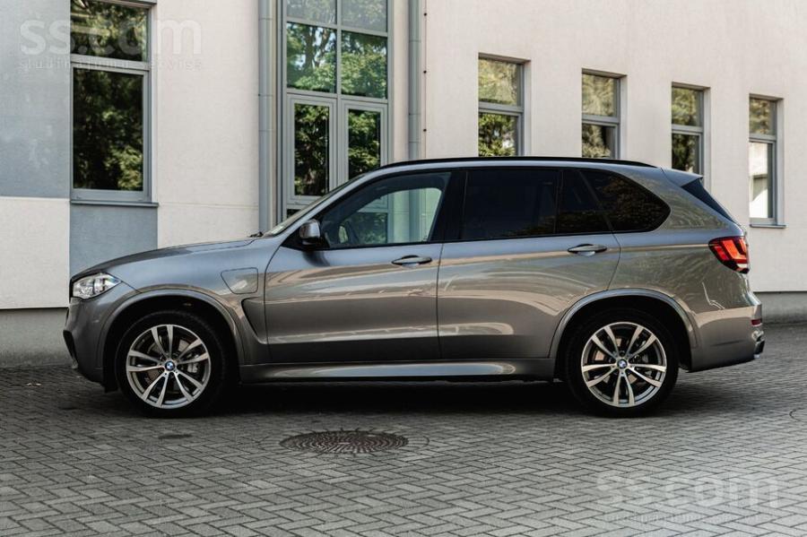 Pelēks BMW X5 2017 Ogre, ar dzinēja tilpumu 2.00 L un nobraukumu 194 tūkst. km par 22500 €, foto 7 vietnē AUTOMOTO.COM.LV