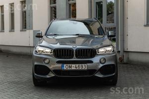 Pelēks BMW X5 2017 Ogre, ar dzinēja tilpumu 2.00 L un nobraukumu 194 tūkst. km par 22500 €, foto 9 vietnē AUTOMOTO.COM.LV