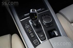 Pelēks BMW X5 2017 Ogre, ar dzinēja tilpumu 2.00 L un nobraukumu 194 tūkst. km par 22500 €, foto 22 vietnē AUTOMOTO.COM.LV