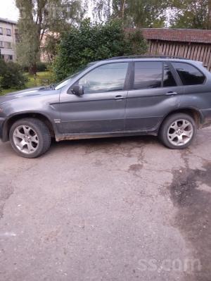 Grey BMW X5 2002 in Madona, with an engine capacity of 3.00 L and mileage of 358 thousand km for 1350 €, photo 3 on AUTOMOTO.COM.LV