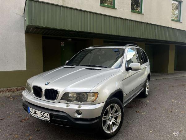 Pelēks BMW X5 2003 Viļņa, ar dzinēja tilpumu 3.00 L un nobraukumu 325 tūkst. km par 3000 €, foto 1 vietnē AUTOMOTO.COM.LV