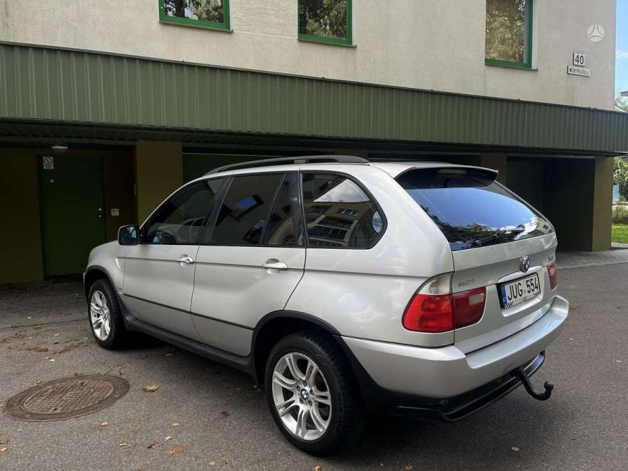 Pelēks BMW X5 2003 Viļņa, ar dzinēja tilpumu 3.00 L un nobraukumu 325 tūkst. km par 3000 €, foto 5 vietnē AUTOMOTO.COM.LV
