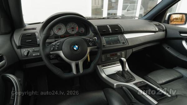 Pelēks BMW X5 2002 Tartu, ar dzinēja tilpumu 4.60 L un nobraukumu 214 tūkst. km par 9500 €, foto 9 vietnē AUTOMOTO.COM.LV