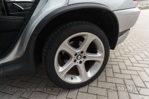 Grey BMW X5 2002 in Tartu, with an engine capacity of 4.60 L and mileage of 214 thousand km for 9500 €, photo 13 on AUTOMOTO.COM.LV