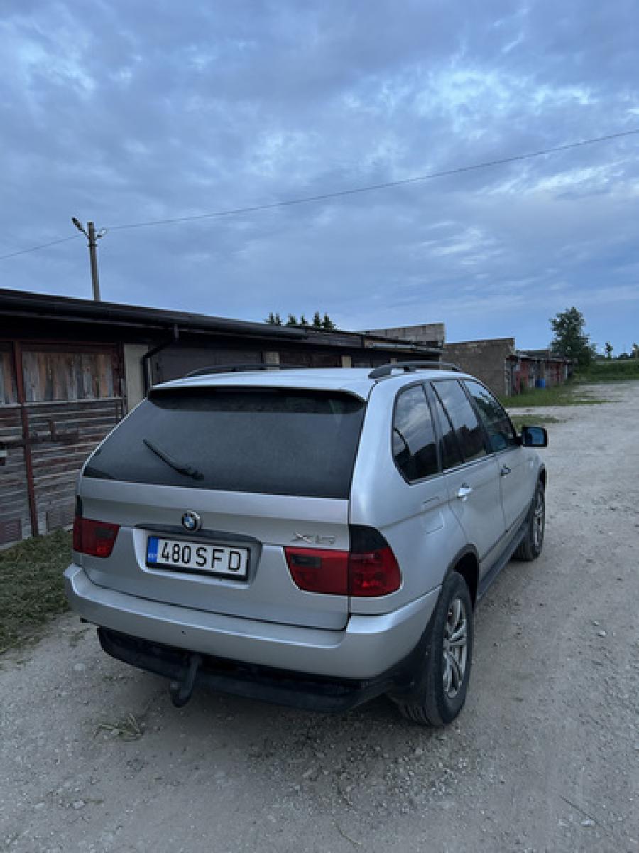 Grey BMW X5 2003 in Rakvere, with an engine capacity of 3.00 L and mileage of 415 thousand km for 3700 €, photo 5 on AUTOMOTO.COM.LV