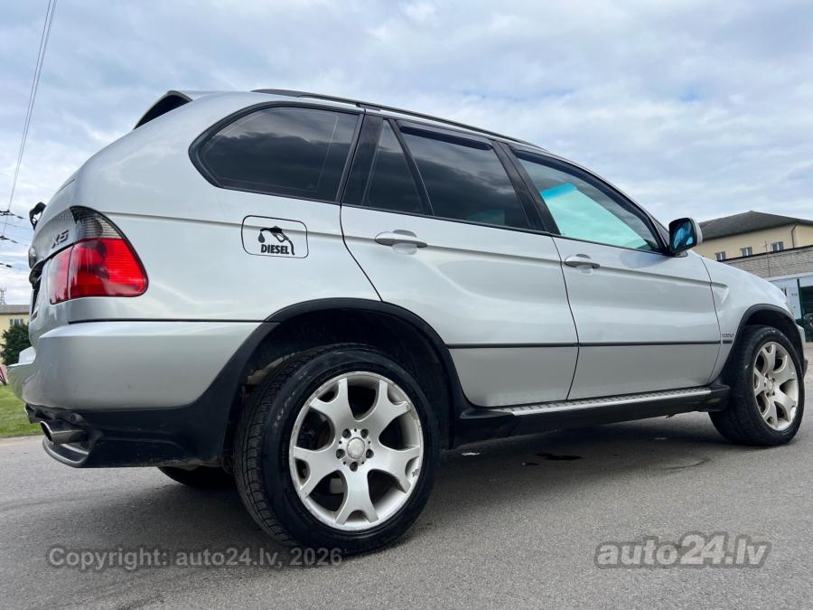 Pelēks BMW X5 2003 Narva, ar dzinēja tilpumu 3.00 L un nobraukumu 370 tūkst. km par 1499 €, foto 16 vietnē AUTOMOTO.COM.LV