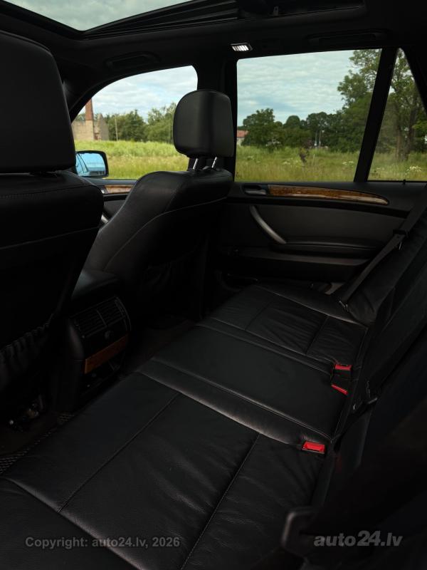 Pelēks BMW X5 2005 Tallina, ar dzinēja tilpumu 3.00 L un nobraukumu 400 tūkst. km par 5800 €, foto 6 vietnē AUTOMOTO.COM.LV