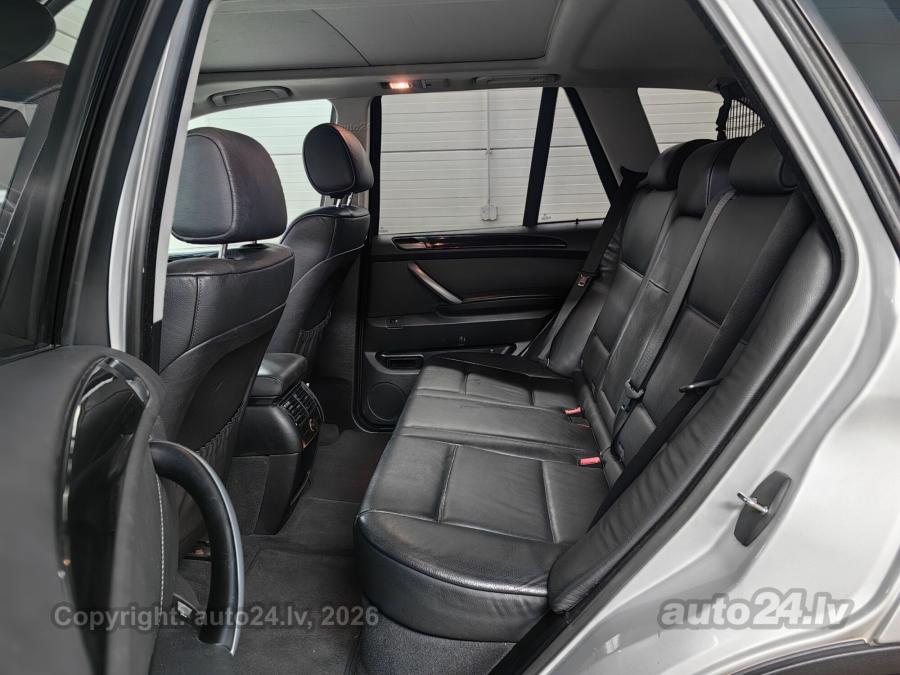 Pelēks BMW X5 2005 Viljandi, ar dzinēja tilpumu 3.00 L un nobraukumu 240 tūkst. km par 7190 €, foto 11 vietnē AUTOMOTO.COM.LV