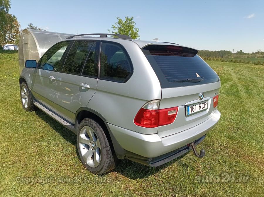 Pelēks BMW X5 2007 Pelva, ar dzinēja tilpumu 3.00 L un nobraukumu 330 tūkst. km par 8600 €, foto 5 vietnē AUTOMOTO.COM.LV