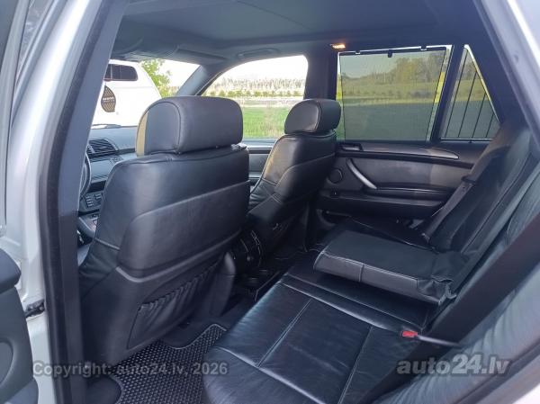 Grey BMW X5 2007 in Polva, with an engine capacity of 3.00 L and mileage of 330 thousand km for 8600 €, photo 7 on AUTOMOTO.COM.LV