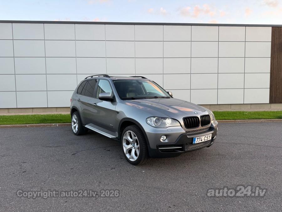 Grey BMW X5 2007 in Tartu, with an engine capacity of 3.00 L and mileage of 322 thousand km for 7800 €, photo 1 on AUTOMOTO.COM.LV