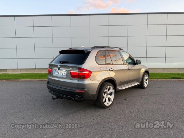 Pelēks BMW X5 2007 Tartu, ar dzinēja tilpumu 3.00 L un nobraukumu 322 tūkst. km par 7800 €, foto 4 vietnē AUTOMOTO.COM.LV