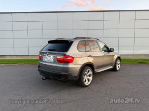 Grey BMW X5 2007 in Tartu, with an engine capacity of 3.00 L and mileage of 322 thousand km for 7800 €, photo 4 on AUTOMOTO.COM.LV