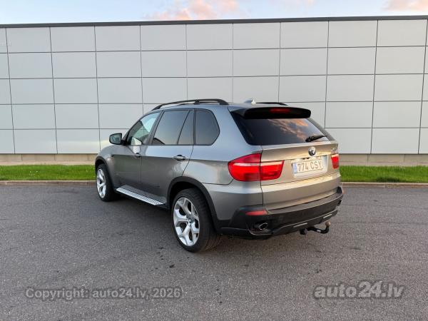 Pelēks BMW X5 2007 Tartu, ar dzinēja tilpumu 3.00 L un nobraukumu 322 tūkst. km par 7800 €, foto 5 vietnē AUTOMOTO.COM.LV