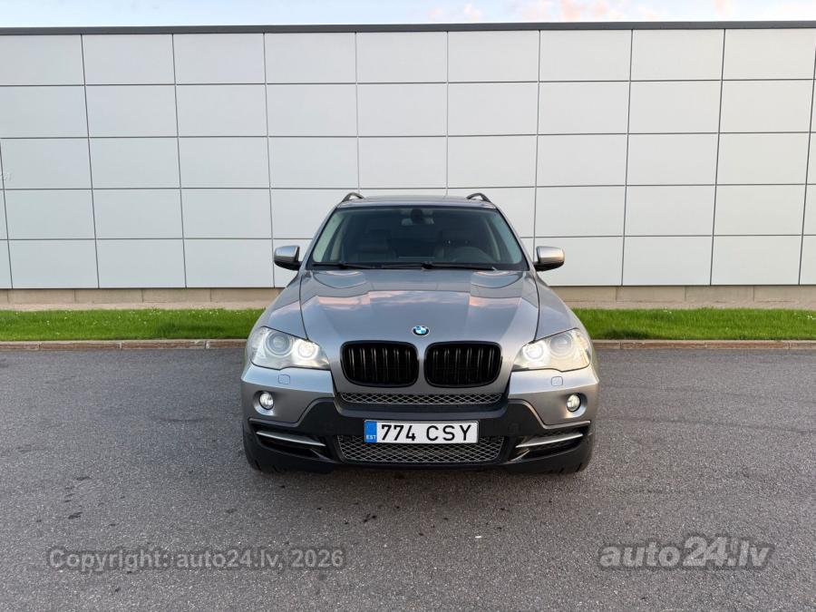 Grey BMW X5 2007 in Tartu, with an engine capacity of 3.00 L and mileage of 322 thousand km for 7800 €, photo 6 on AUTOMOTO.COM.LV