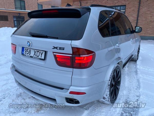 Pelēks BMW X5 2008 Tallina, ar dzinēja tilpumu 3.00 L un nobraukumu 402 tūkst. km par 9300 €, foto 11 vietnē AUTOMOTO.COM.LV