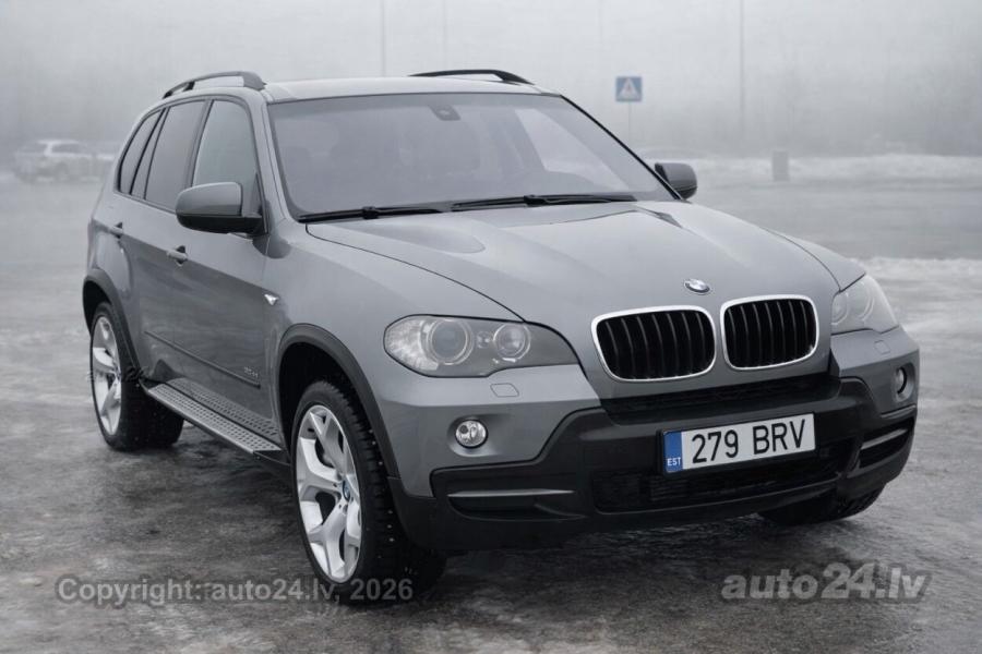 Grey BMW X5 2008 in Narva, with an engine capacity of 3.00 L and mileage of 425 thousand km for 5999 €, photo 1 on AUTOMOTO.COM.LV