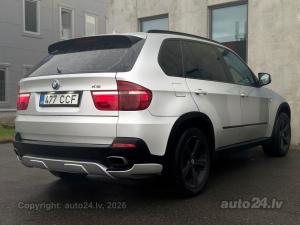 Серый БМВ Х5 2008 в Таллин, объемом двигателя 3.00 л и пробегом 383 тыс. км за 7500 €, фото 6 на AUTOMOTO.COM.LV