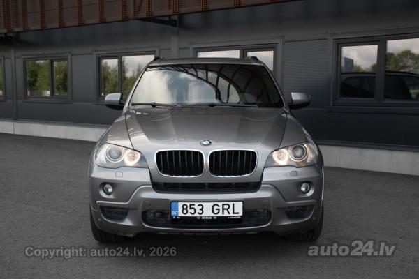 Grey BMW X5 2008 in Tartu, with an engine capacity of 3.00 L and mileage of 278 thousand km for 8500 €, photo 2 on AUTOMOTO.COM.LV