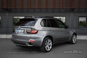 Pelēks BMW X5 2008 Tartu, ar dzinēja tilpumu 3.00 L un nobraukumu 278 tūkst. km par 8500 €, foto 5 vietnē AUTOMOTO.COM.LV