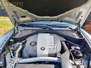 Pelēks BMW X5 2009 Rīga, ar dzinēja tilpumu 3.50 L un nobraukumu 275 tūkst. km par 13000 €, foto 15 vietnē AUTOMOTO.COM.LV