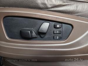 Pelēks BMW X5 2009 Viljandi, ar dzinēja tilpumu 3.00 L un nobraukumu 284 tūkst. km par 9790 €, foto 10 vietnē AUTOMOTO.COM.LV