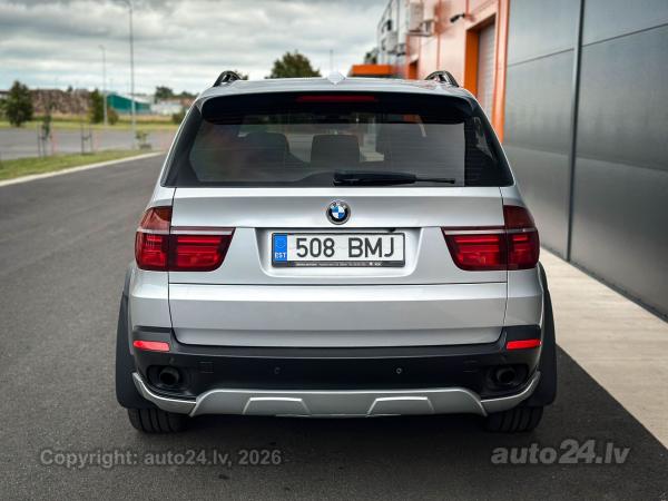 Grey BMW X5 2009 in Kuressaare, with an engine capacity of 3.00 L and mileage of 257 thousand km for 12500 €, photo 9 on AUTOMOTO.COM.LV