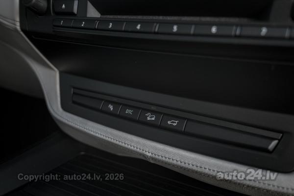 Pelēks BMW X5 2010 Tallina, ar dzinēja tilpumu 3.00 L un nobraukumu 314 tūkst. km par 11800 €, foto 10 vietnē AUTOMOTO.COM.LV