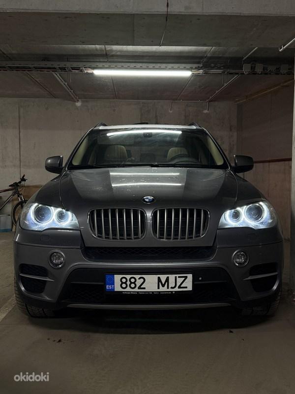 Grey BMW X5 2012 in Tallinn, with an engine capacity of 3.00 L and mileage of 280 thousand km for 12800 €, photo 8 on AUTOMOTO.COM.LV