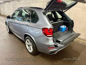 Grey BMW X5 2013 in Tallinn, with an engine capacity of 3.00 L and mileage of 178 thousand km for 19995 €, photo 3 on AUTOMOTO.COM.LV