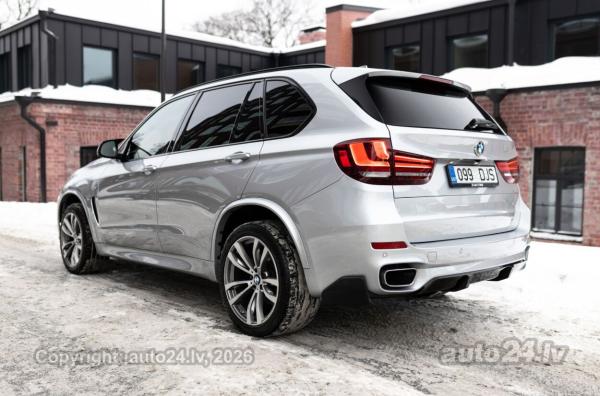 Pelēks BMW X5 2016 Tallina, ar dzinēja tilpumu 3.00 L un nobraukumu 177 tūkst. km par 26890 €, foto 4 vietnē AUTOMOTO.COM.LV