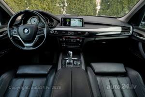 Grey BMW X5 2018 in Tallinn, with an engine capacity of 3.00 L and mileage of 77 thousand km for 33500 €, photo 8 on AUTOMOTO.COM.LV