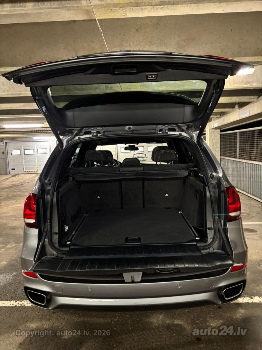 Pelēks BMW X5 2018 Tallina, ar dzinēja tilpumu 3.00 L un nobraukumu 202 tūkst. km par 29900 €, foto 7 vietnē AUTOMOTO.COM.LV