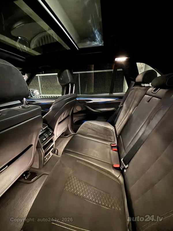 Grey BMW X5 2018 in Tallinn, with an engine capacity of 3.00 L and mileage of 202 thousand km for 29900 €, photo 8 on AUTOMOTO.COM.LV