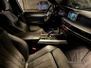 Pelēks BMW X5 2018 Tallina, ar dzinēja tilpumu 3.00 L un nobraukumu 202 tūkst. km par 29900 €, foto 10 vietnē AUTOMOTO.COM.LV