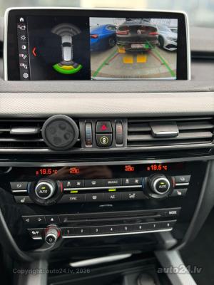 Pelēks BMW X5 2018 Tallina, ar dzinēja tilpumu 3.00 L un nobraukumu 202 tūkst. km par 29900 €, foto 12 vietnē AUTOMOTO.COM.LV