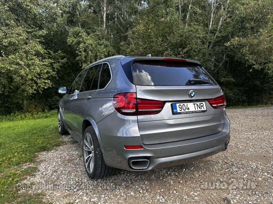 Grey BMW X5 2019 in Parnu, with an engine capacity of 3.00 L and mileage of 175 thousand km for 36990 €, photo 6 on AUTOMOTO.COM.LV