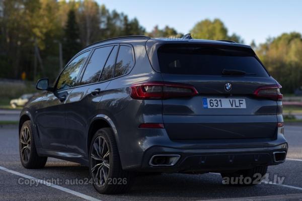 Grey BMW X5 2019 in Tallinn, with an engine capacity of 3.00 L and mileage of 122 thousand km for 44500 €, photo 5 on AUTOMOTO.COM.LV