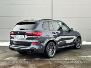 Pelēks BMW X5 2019 Tallina, ar dzinēja tilpumu 3.00 L un nobraukumu 201 tūkst. km par 38990 €, foto 4 vietnē AUTOMOTO.COM.LV