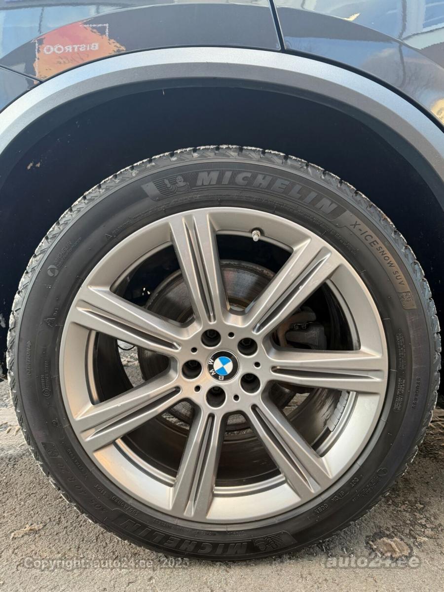 Pelēks BMW X5 2021 Tallina, ar dzinēja tilpumu 3.00 L un nobraukumu 104 tūkst. km par 56000 €, foto 10 vietnē AUTOMOTO.COM.LV