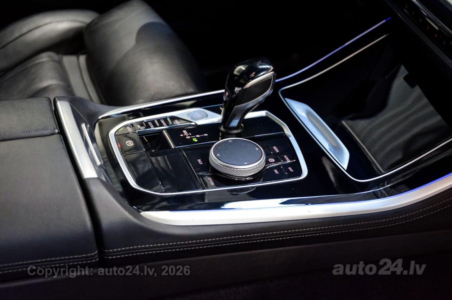 Pelēks BMW X5 2022 Tallina, ar dzinēja tilpumu 3.00 L un nobraukumu 153 tūkst. km par 56490 €, foto 15 vietnē AUTOMOTO.COM.LV