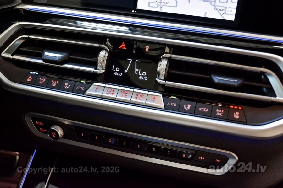 Pelēks BMW X5 2022 Tallina, ar dzinēja tilpumu 3.00 L un nobraukumu 153 tūkst. km par 56490 €, foto 16 vietnē AUTOMOTO.COM.LV