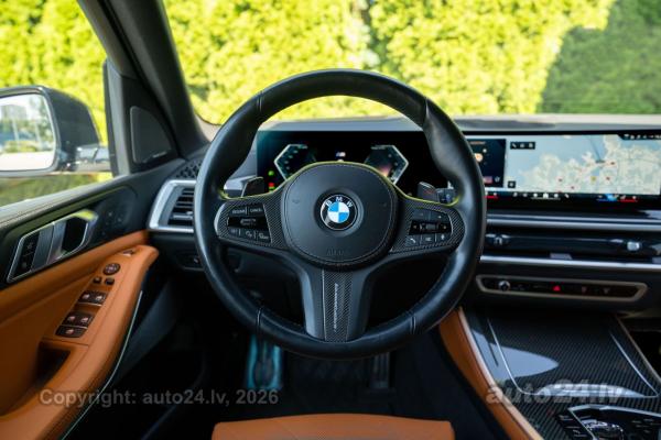 Серый БМВ Х5 2023 в Таллин, объемом двигателя 3.00 л и пробегом 30 тыс. км за 87900 €, фото 10 на AUTOMOTO.COM.LV