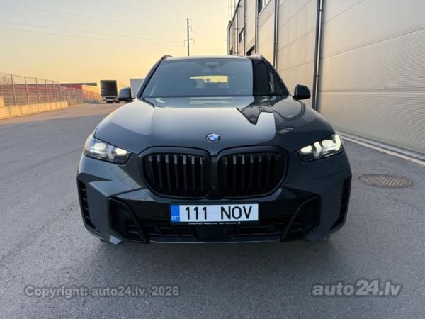 Pelēks BMW X5 2024 Tallina, ar dzinēja tilpumu 3.00 L un nobraukumu 20 tūkst. km par 95990 €, foto 2 vietnē AUTOMOTO.COM.LV