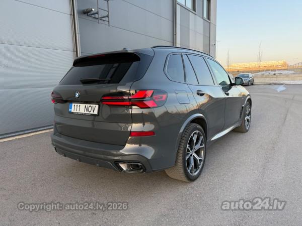 Pelēks BMW X5 2024 Tallina, ar dzinēja tilpumu 3.00 L un nobraukumu 20 tūkst. km par 95990 €, foto 6 vietnē AUTOMOTO.COM.LV