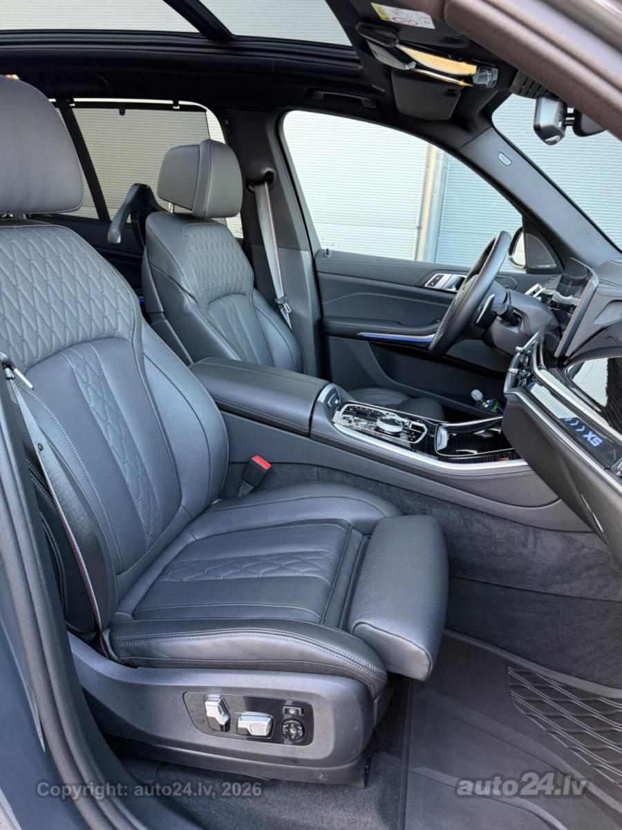 Pelēks BMW X5 2024 Tallina, ar dzinēja tilpumu 3.00 L un nobraukumu 20 tūkst. km par 95990 €, foto 16 vietnē AUTOMOTO.COM.LV