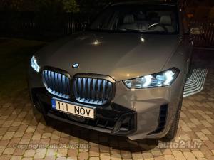 Pelēks BMW X5 2024 Tallina, ar dzinēja tilpumu 3.00 L un nobraukumu 20 tūkst. km par 95990 €, foto 22 vietnē AUTOMOTO.COM.LV