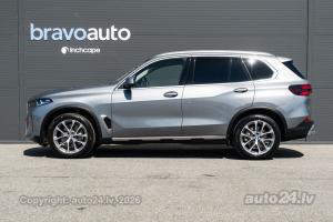 Grey BMW X5 2024 in Tartu, with an engine capacity of 3.00 L and mileage of 25 thousand km for 72900 €, photo 6 on AUTOMOTO.COM.LV