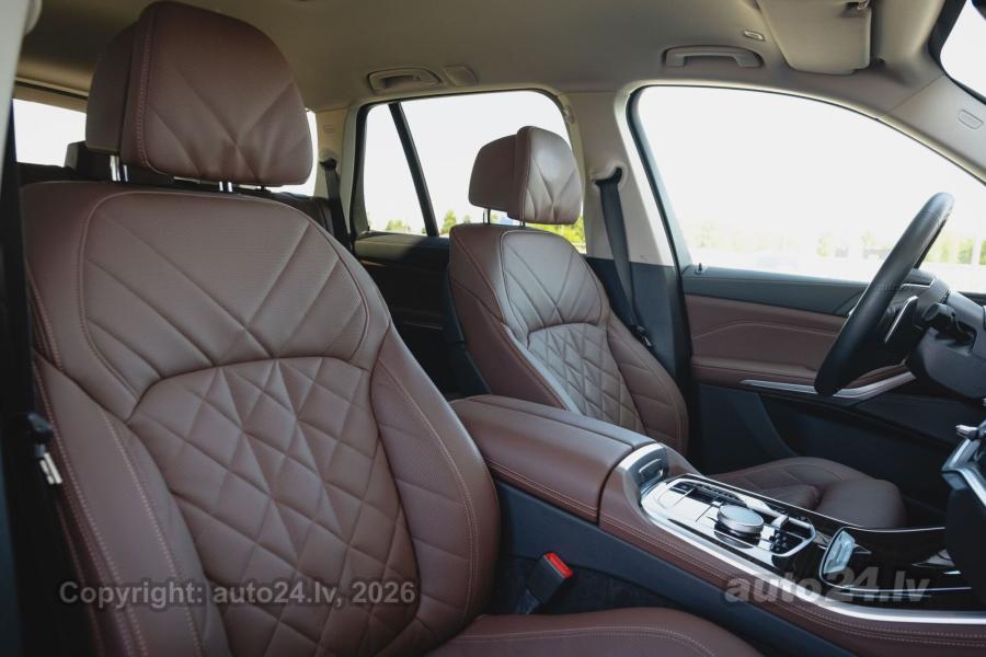 Grey BMW X5 2024 in Tartu, with an engine capacity of 3.00 L and mileage of 25 thousand km for 72900 €, photo 16 on AUTOMOTO.COM.LV